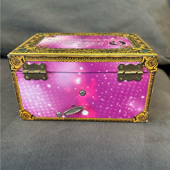 Too Faced | Makeup | Vintage Too Faced World Domination Tour Makeup Box ...